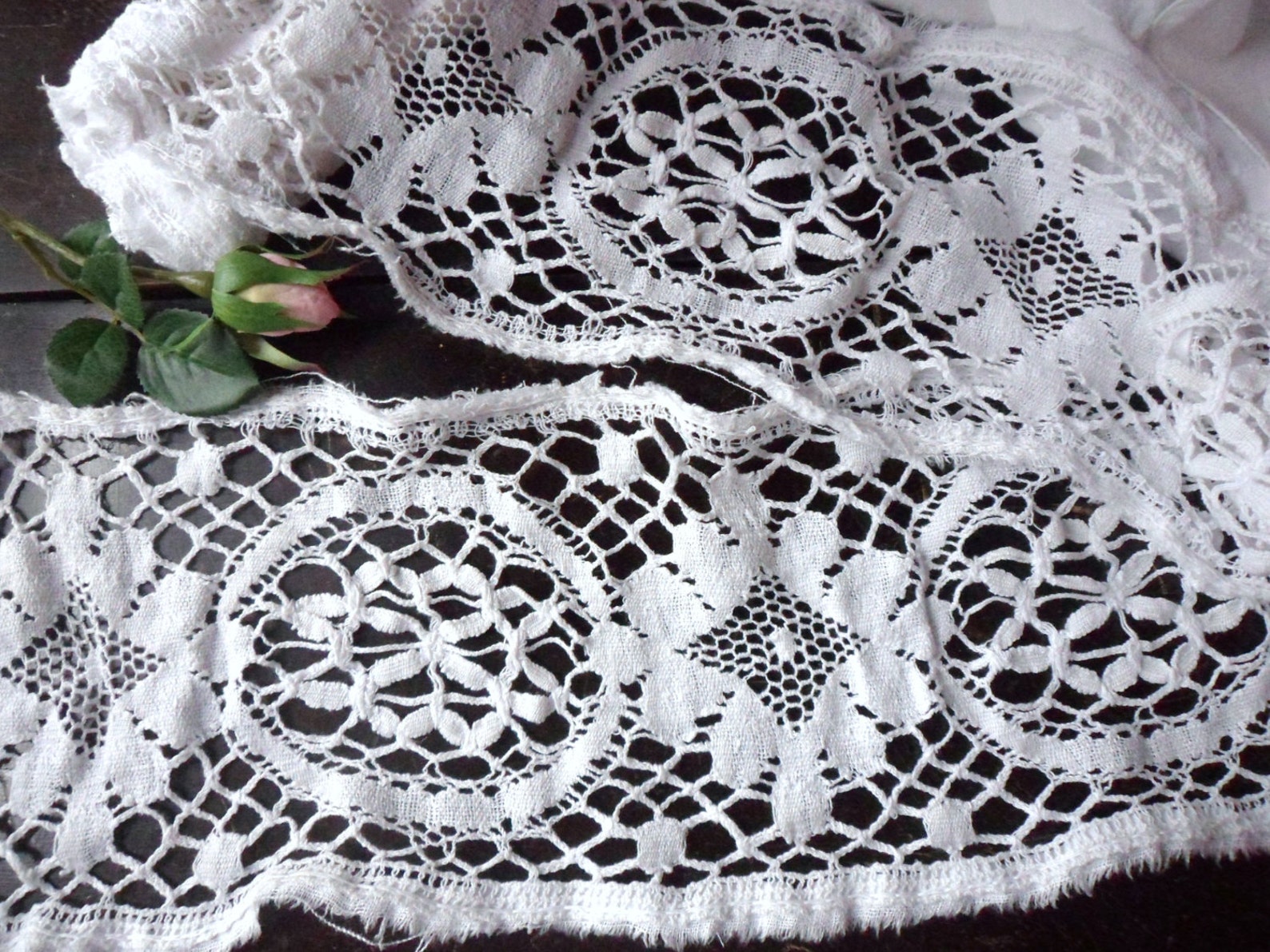 Salvaged Wide Lace Crocheted White Lace Trim 2 Yds Filet | Etsy