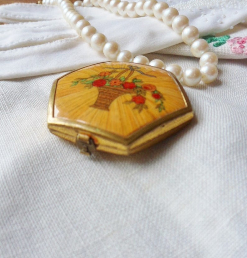 Houbigant Flower Basket Compact Small Enamel Sunburst Flower - Etsy