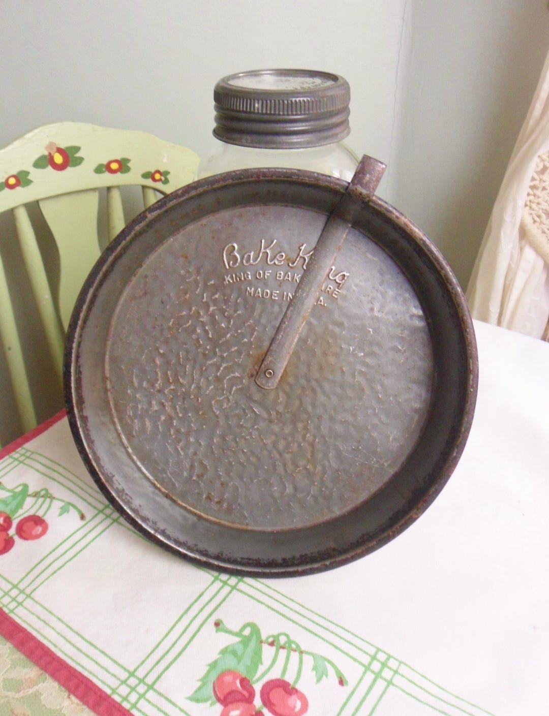 Bake King Metal Cake Pan With Slider Arm, 8" Round Vintage Cake Pan ...