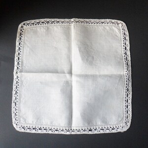 White Hanky With Hand Crocheted Lace Edge, Handmade Whitework Hanky ...