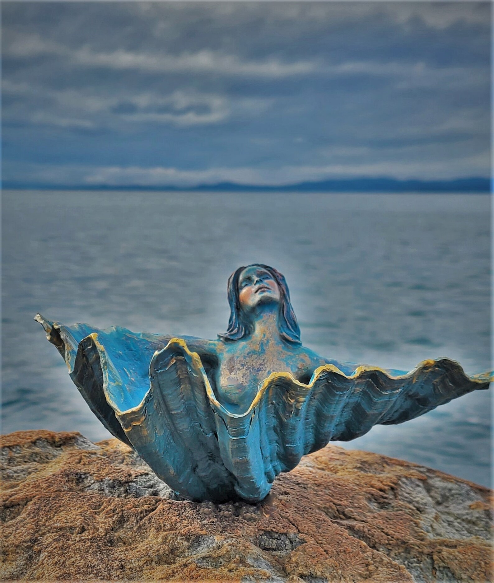 Ocean Treasure Bowl WHITE Clam Shell Goddess Altar Sculpture | Etsy