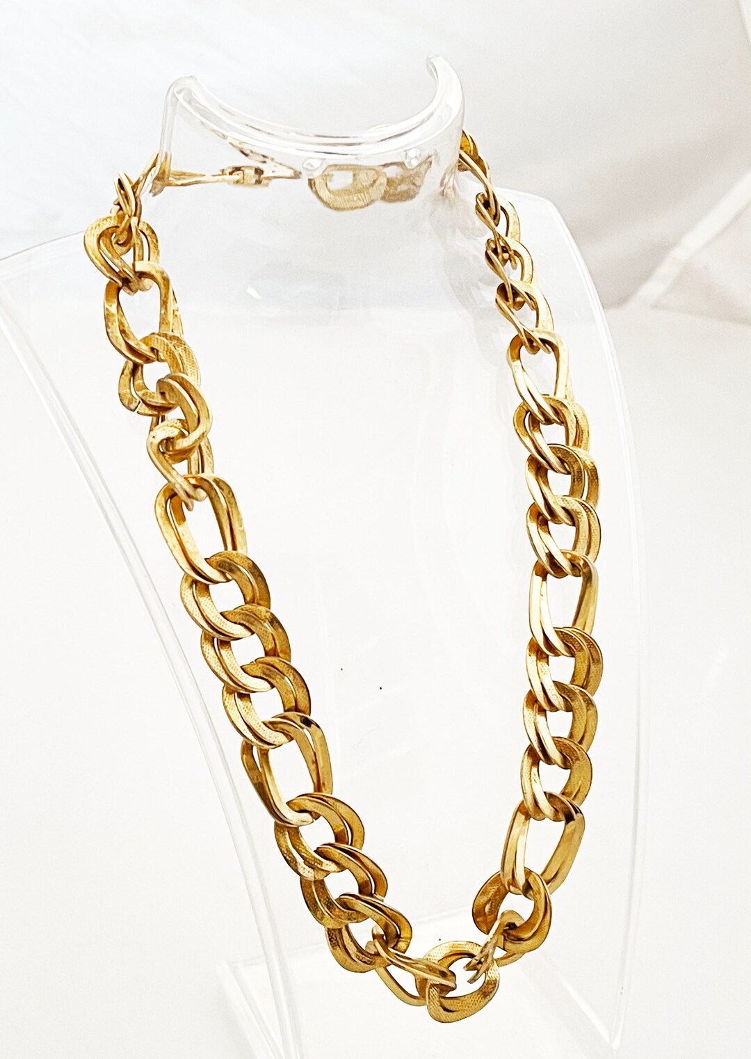 Curb Necklace- Vintage Gold Metal Statement Layering Chain Link 80's 90 ...