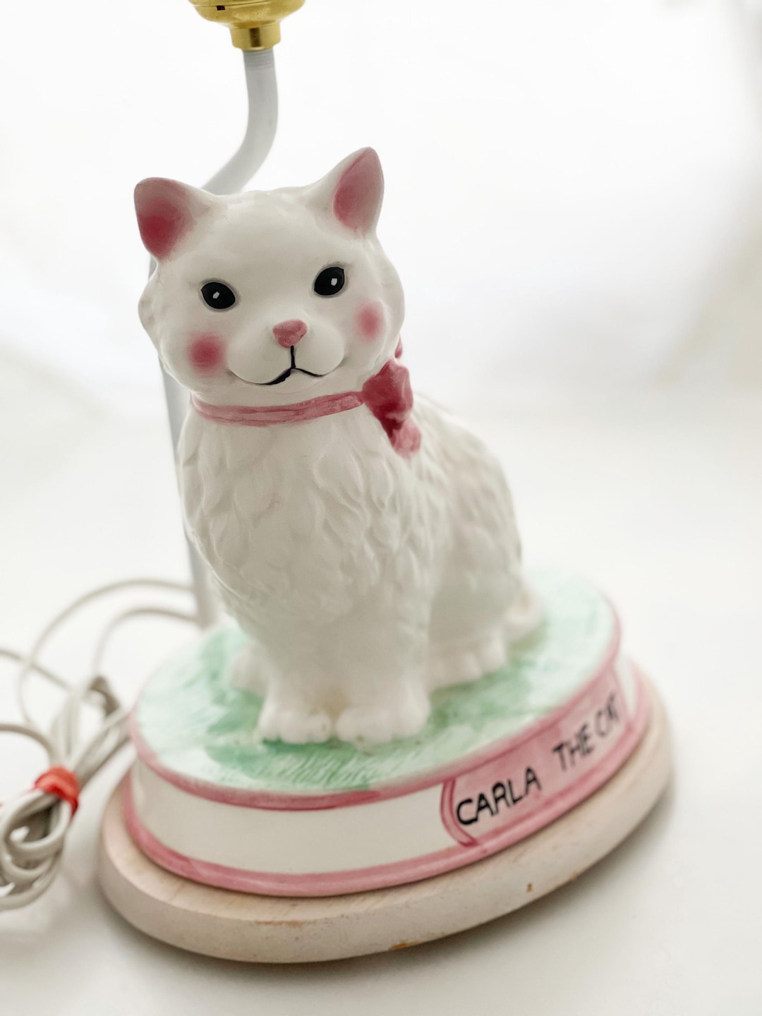 Carla the Cat Table Lamp - Vintage Ceramic White Child's Desktop ...