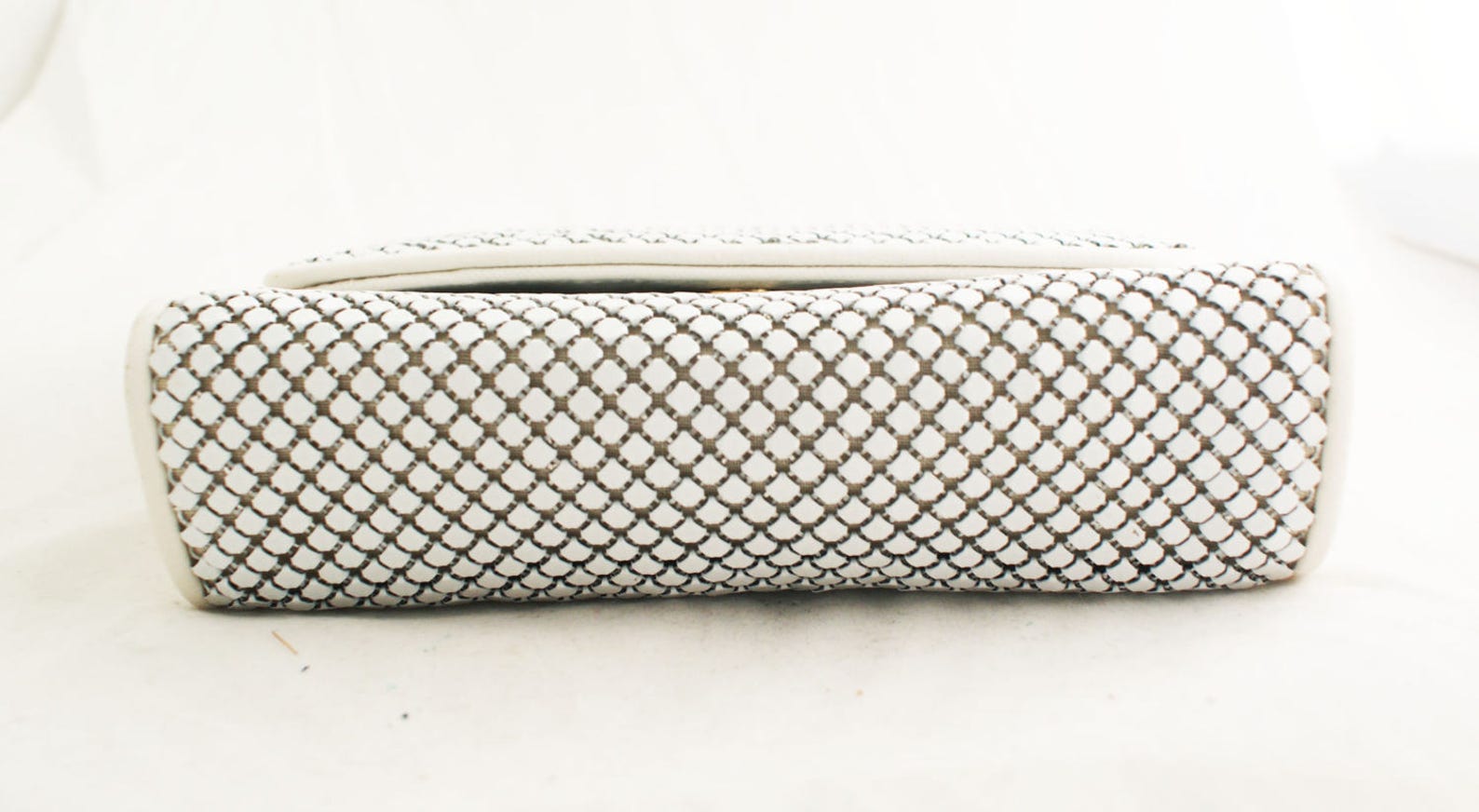 Clutch - White Whiting & Davis Alumesh Mesh Compact Spring Formal ...
