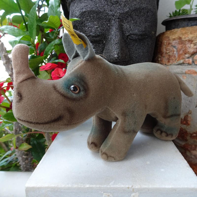 Nosy Bears - Etsy