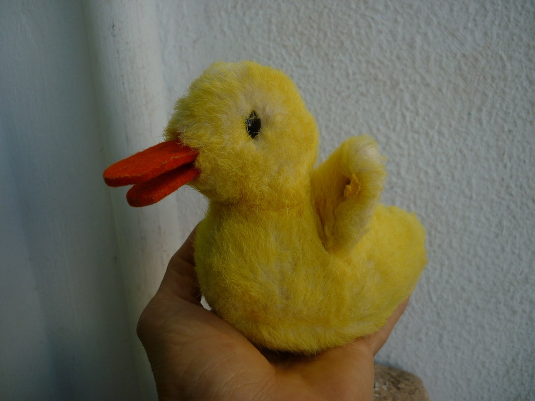 Vintage Steiff,plush,yellow Duckling,silverscript Button. - Etsy