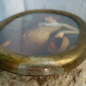 Vintage,venetian,florentine,oval Brass Alloy,frame With Renaissance ...