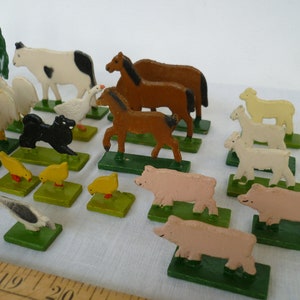 Vintage,30 Piece,putz,farm Animals,figures & Trees,flat,carved,wooden ...