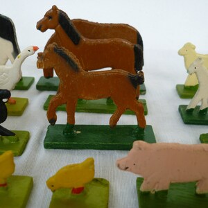 Vintage,30 Piece,putz,farm Animals,figures & Trees,flat,carved,wooden ...