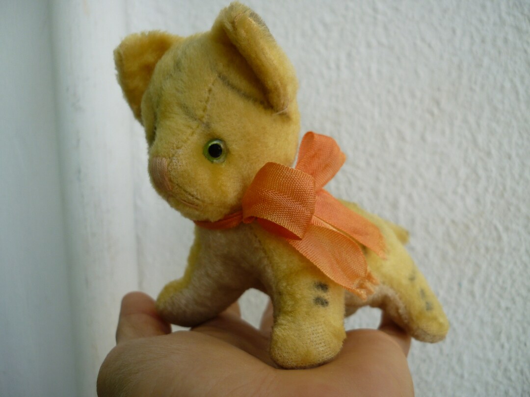 Antique,plush,sad Faced Cat,small,vintage Stuffed Animal,green Eyes ...