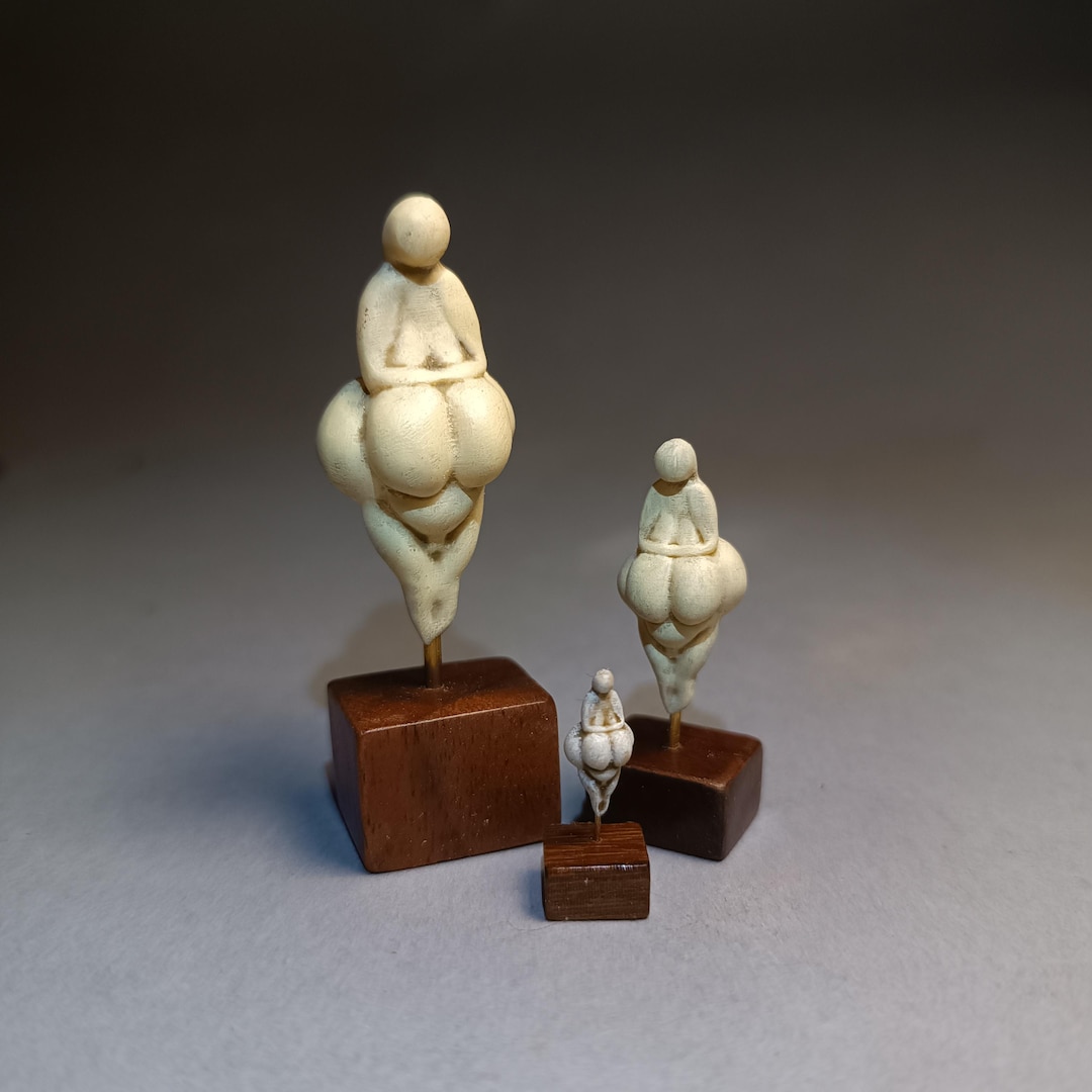 Venus of LESPUGES Miniature Palaeolithic Statue Goddess Mother of Earth ...