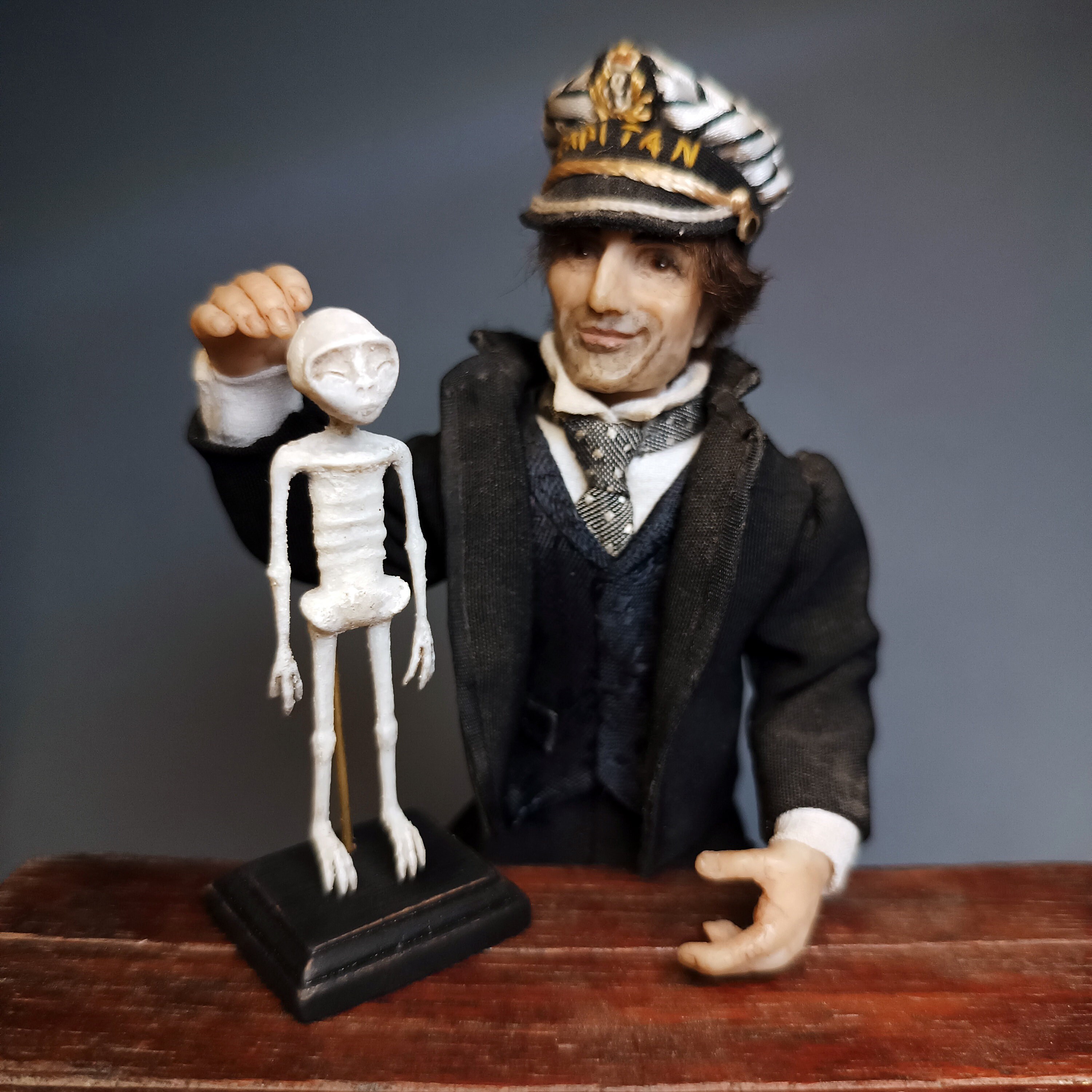 ET ALIEN MUMMY From Nazca, Peru. Miniature 1/12th Scale Model 50mm for ...