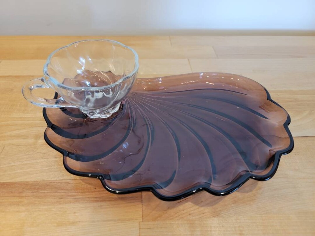 Hazel Atlas Amethyst Swirl Seashell Snack Set - Etsy