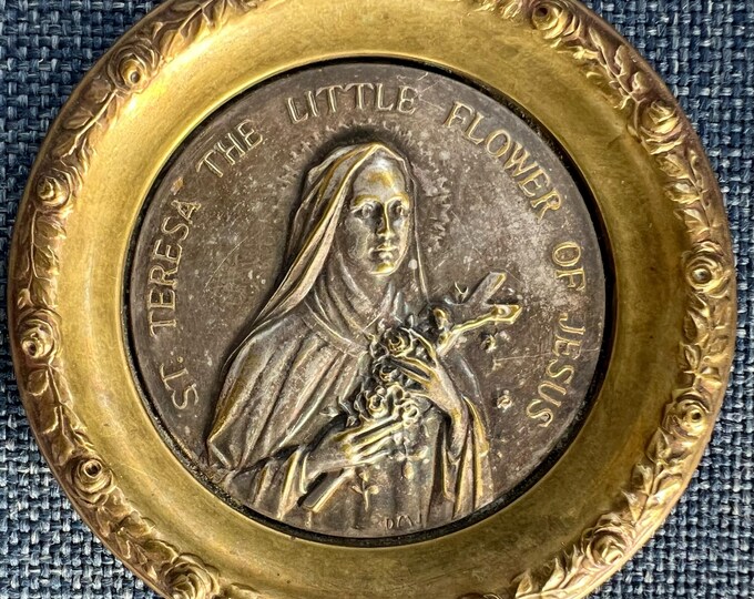 Vintage St. Teresa of the Little Flower of Jesus Desk Shrine, Metal ...
