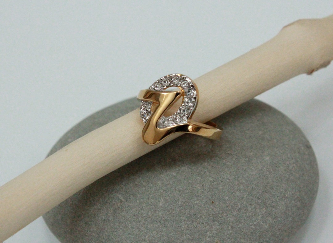 Uncas Woman's Rhinestone Ring Vintage , 1970's, Gold-tone and ...