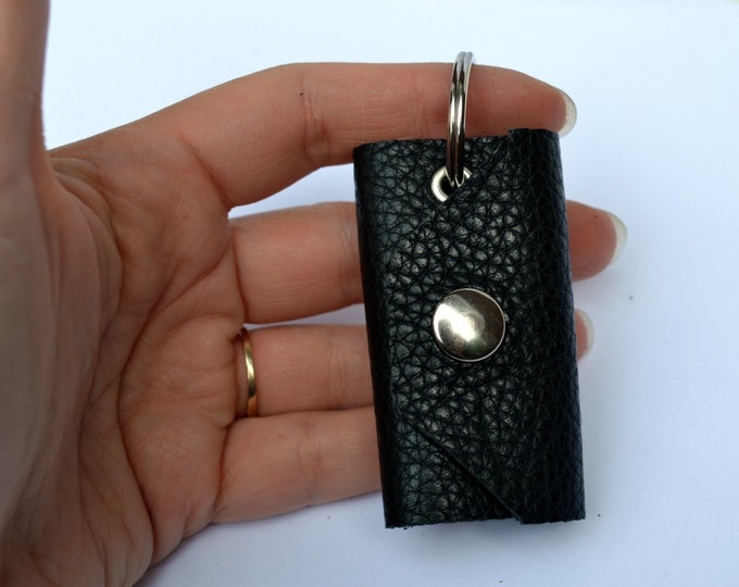 Black Leather Case / Keychain for Loyalty Shopping Cards - Etsy