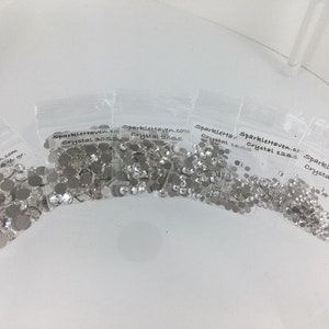 Crystal Flat Back Swarovski Rhinestones Sizes 34SS 1/2 Gross Packages ...