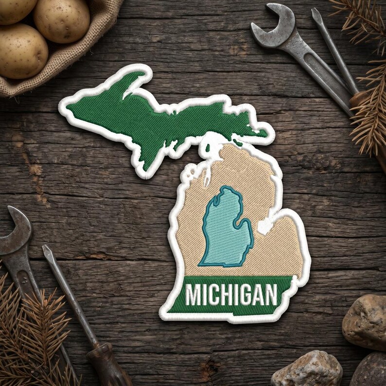 Michigan State Map Embroidered Patch Iron on Peninsula Souvenir Travel ...
