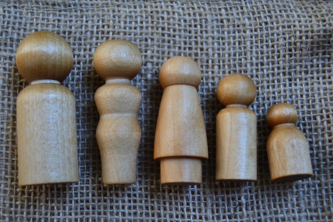 Natural Wooden Peg Family Finished With Beeswax Polish Waldorf Inspired ...