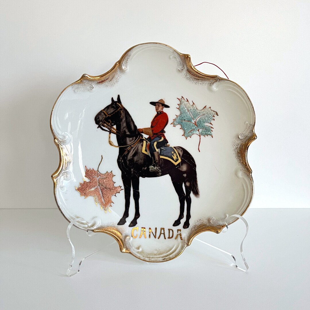 Vintage Royal Canadian Mounted Police RCMP Porcelain Souvenir Plate - Etsy