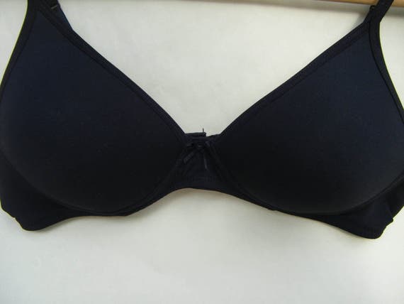 Vintage Classic Black 32A Bra Padded 1990s Lingerie T… - Gem