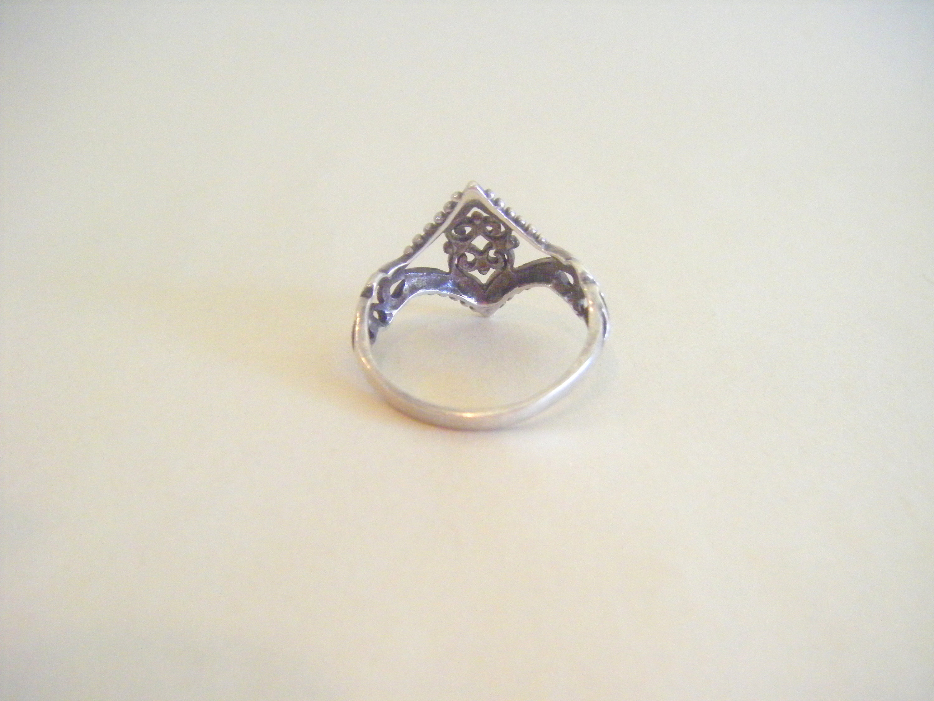 Vintage Sterling Silver Ring Scroll Diamond Shaped Classic Design ...