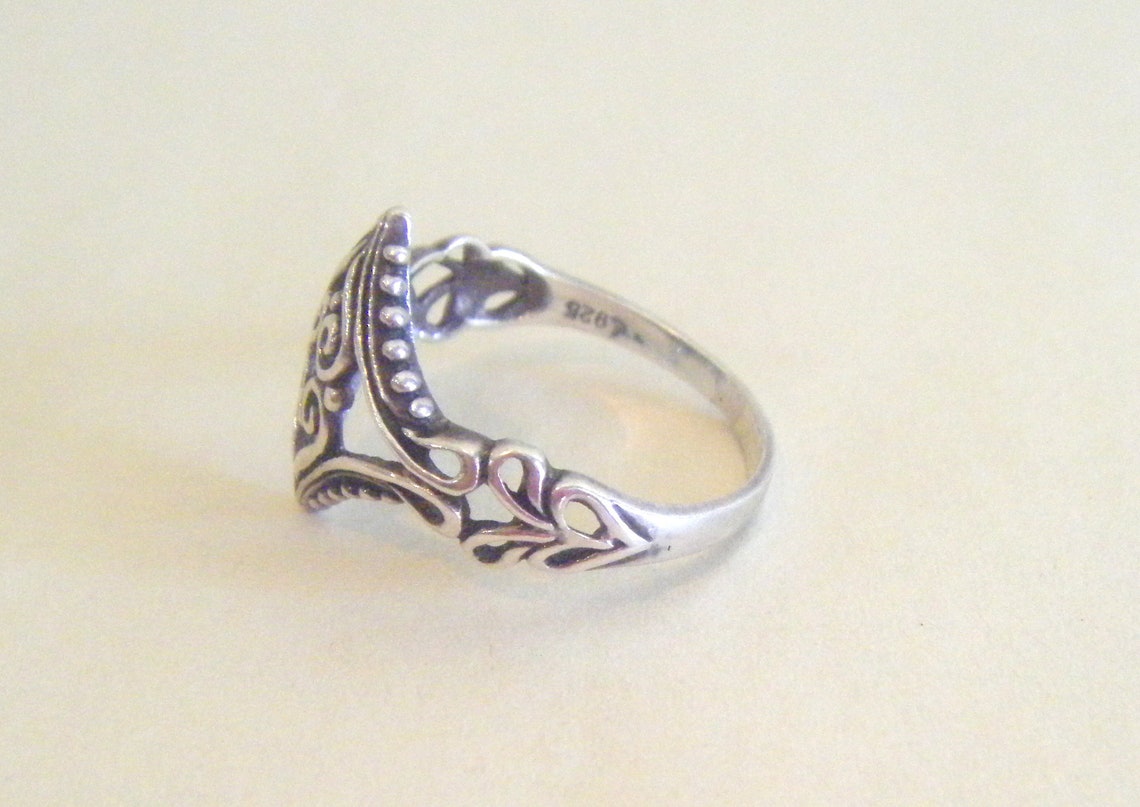 Vintage Sterling Silver Ring Scroll Diamond Shaped Classic Design ...