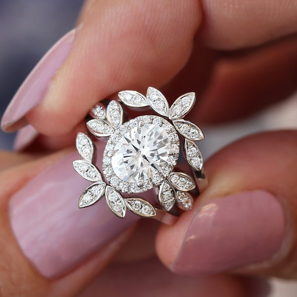 Diamond Leaf Ring - Etsy