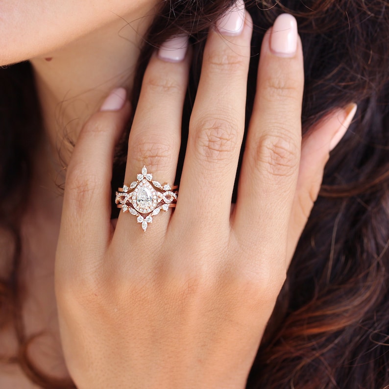 ️ Top 15 Vintage Rose Gold Engagement Rings - Hi Miss Puff