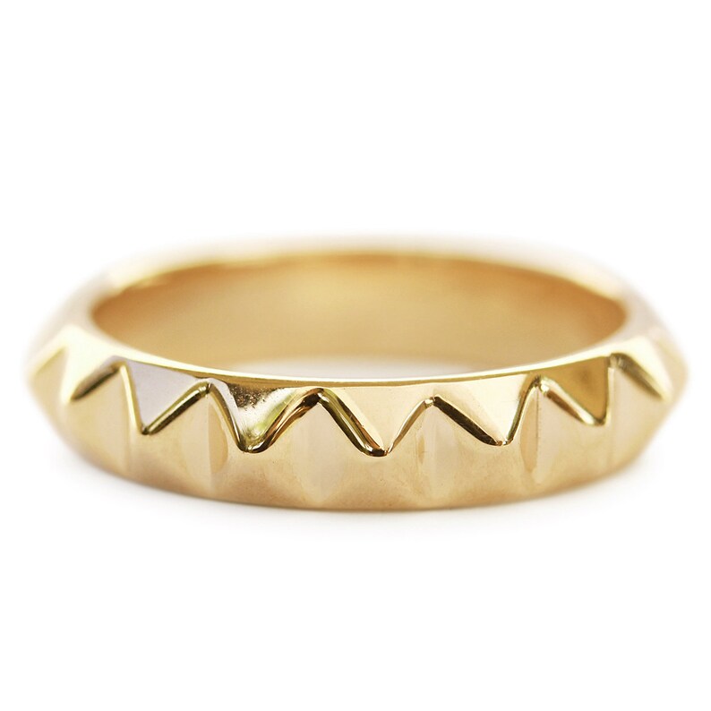 Gold Pyramid Ring Solid Gold Wedding Band 14K / 18K Gold | Etsy