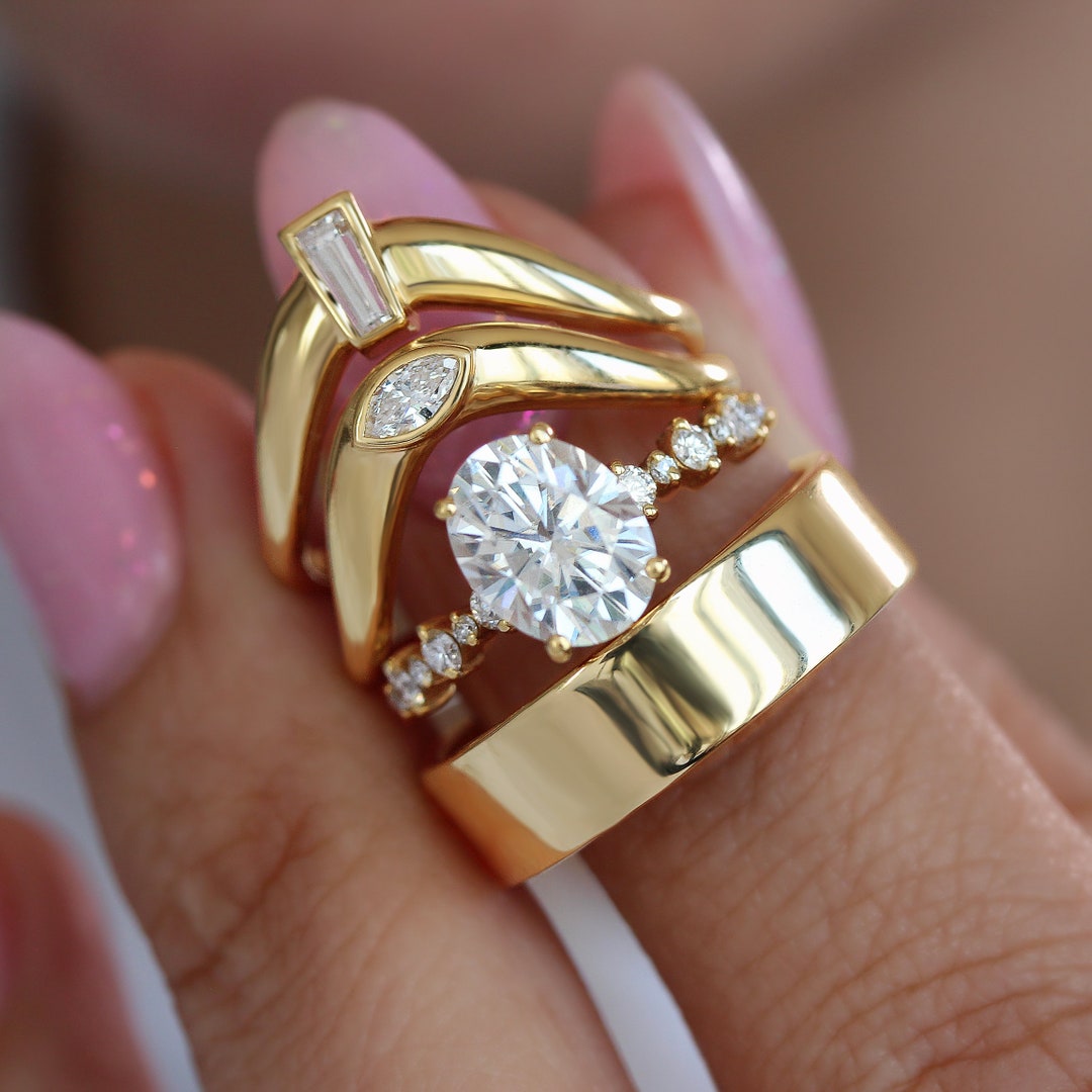 Taper Diamond Bezel Set, Chunky Gold Curve Statement Wedding Ring, 14K ...
