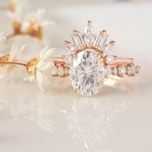 Marquise, Baguette, Round Cut Natural Diamonds Curved Stacking Wedding ...