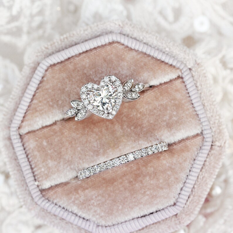 Heart Shape Diamond/lab Diamond Engagement Ring, Blossom Heart Halo ...