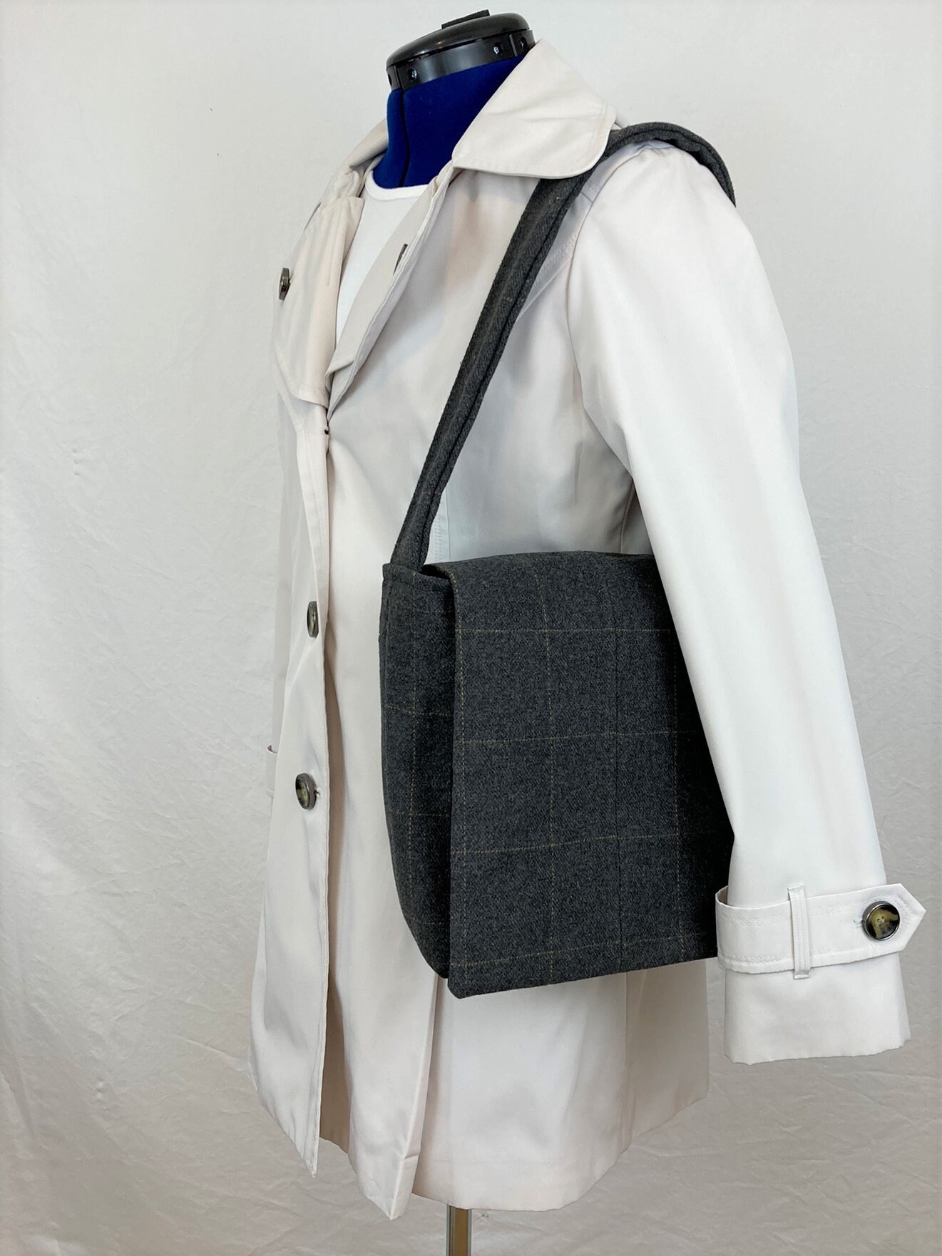 Handmade Upcycled Wool Carrier Bag - Etsy