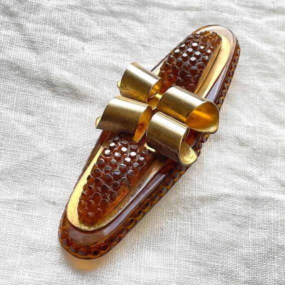 Art Deco Modernist Bakelite Brooch, Brass Accents - Gem