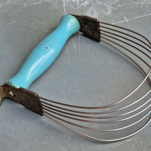 Antique Vintage Pastry Cutter | Cute Shabby Chic Kitchen Decor | Blue ...