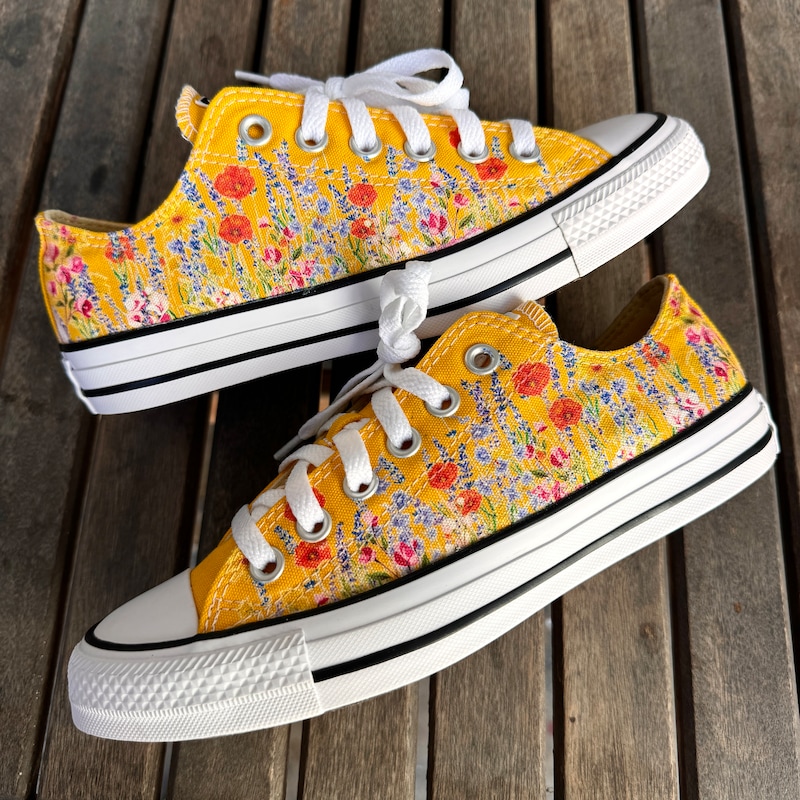 Converse Flower - Etsy