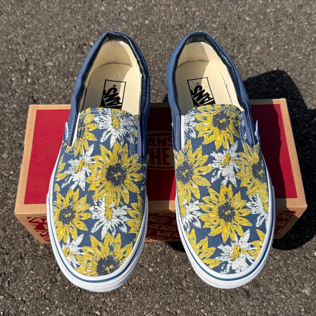 Sunflowers and Daisy Flowers on Navy Slip on Vans Shoes - Men's and ...