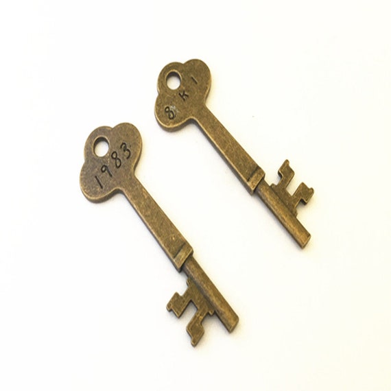 10pcs of Antique Bronze Key Pendant Charm 14mmx65mm - Etsy