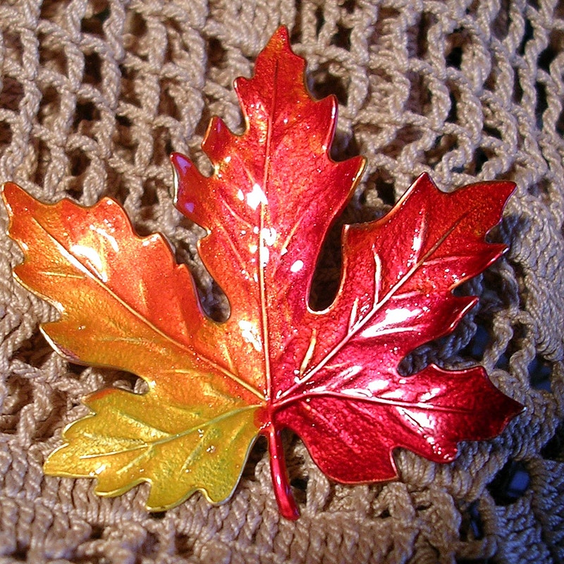 Autumn Leaf Brooch - Etsy