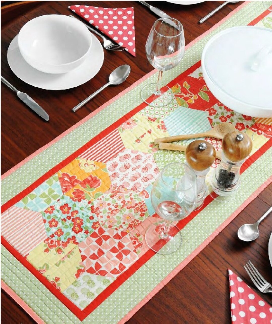 PDF Pattern: Half Hexie Table Runner - Etsy