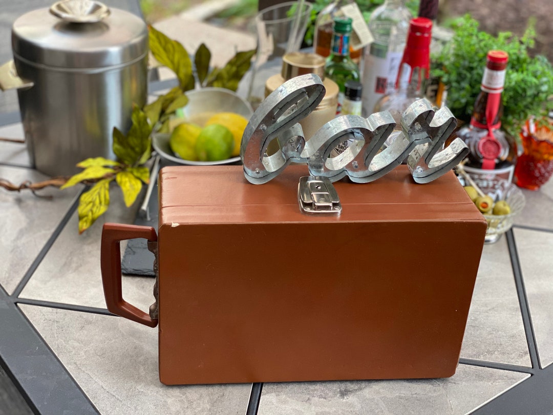 Vintage Portable Travel Bar With Accessories | Mini Bar | MCM Mid ...