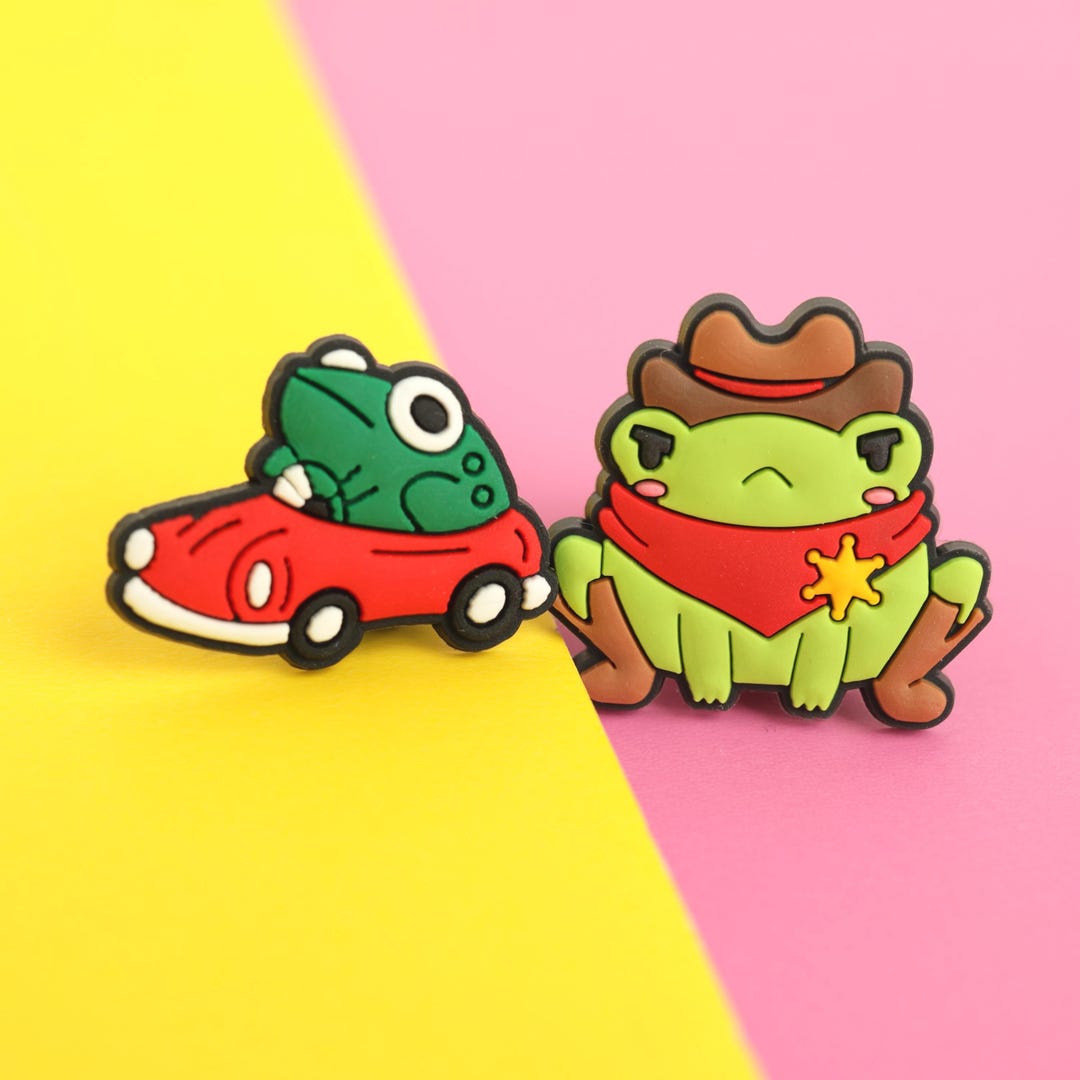 Frog Shoe Charms, Cartoon Amphibian Designs, Cute Green Toad Clog Pins ...