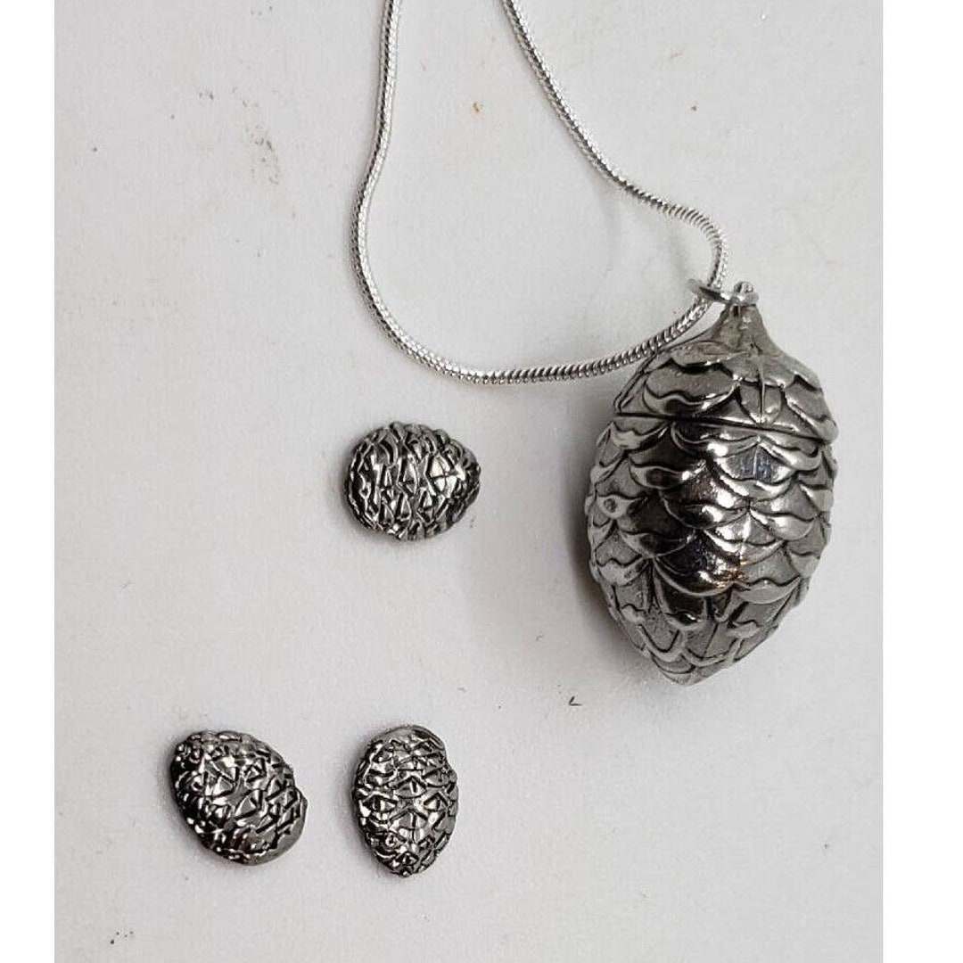 Silver Pinecone Pendant Secret Stash Box Magnetic Opens Seeds - Etsy