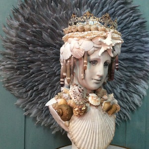 Woman Bust With Crown of Pearls and Shells, Statuary, Francaisdemarche ...