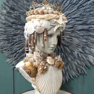 Woman Bust With Crown of Pearls and Shells, Statuary, Francaisdemarche ...
