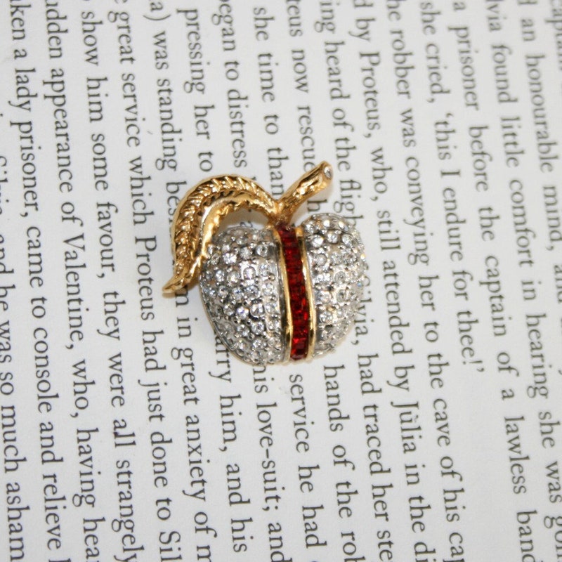 Butler Brooch - Etsy