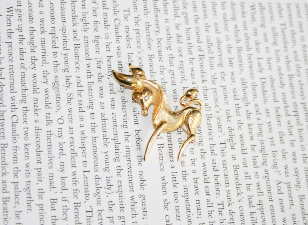 Cute Donkey Brooch - Gold Tone Happy Horse Pin - Etsy