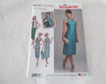 Simplicity Disney Misses Costume Pattern 8234 Alice in Wonderland 5 ...
