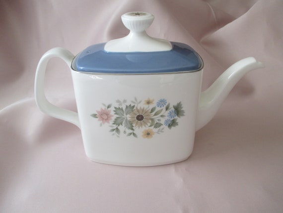 Royal Doulton Pastorale 4 Cup Teapot & Lip - Etsy